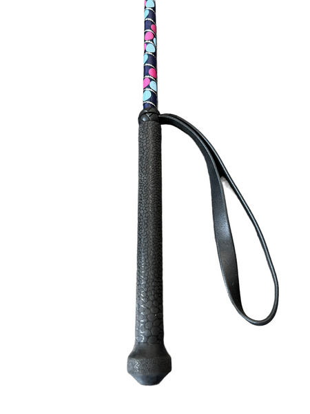Riding crops with loop – Equine World